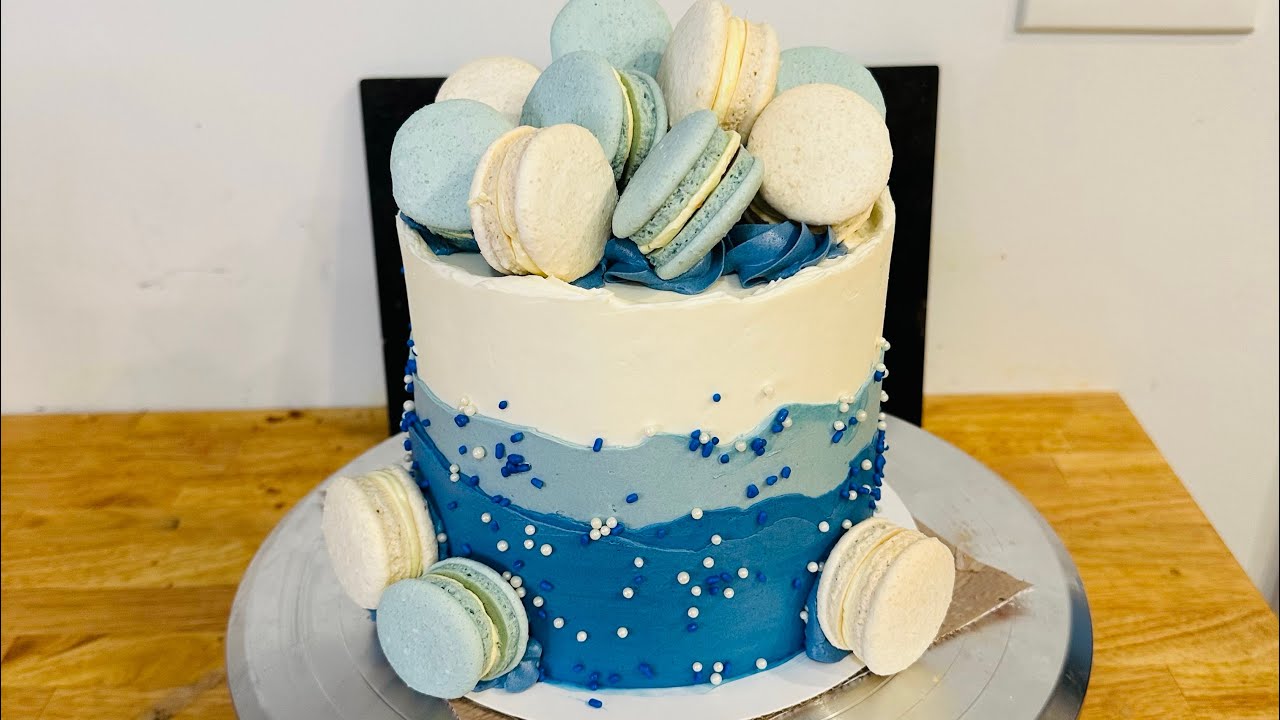 How to decorate a macaron cake with layered buttercream - YouTube