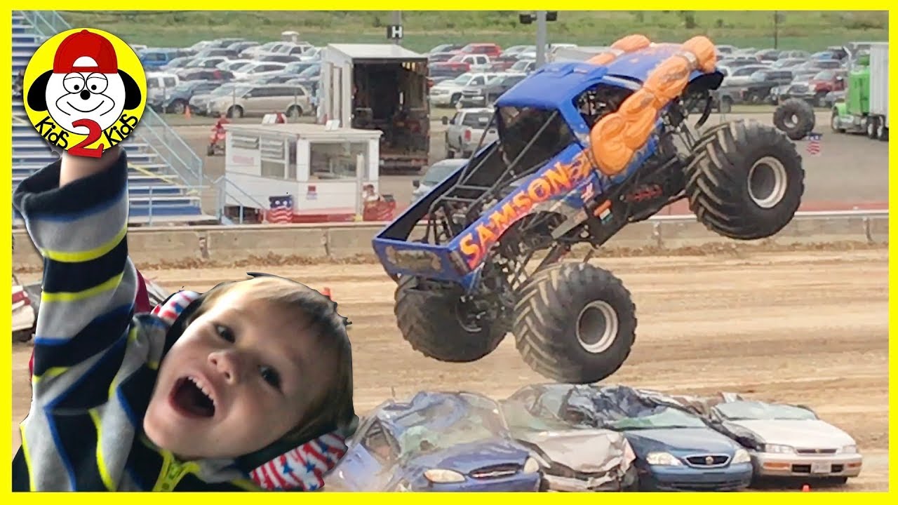 Hot Wheels Monster Jam Trucks Racing - FREESTYLE SHOW ft. Samson ...