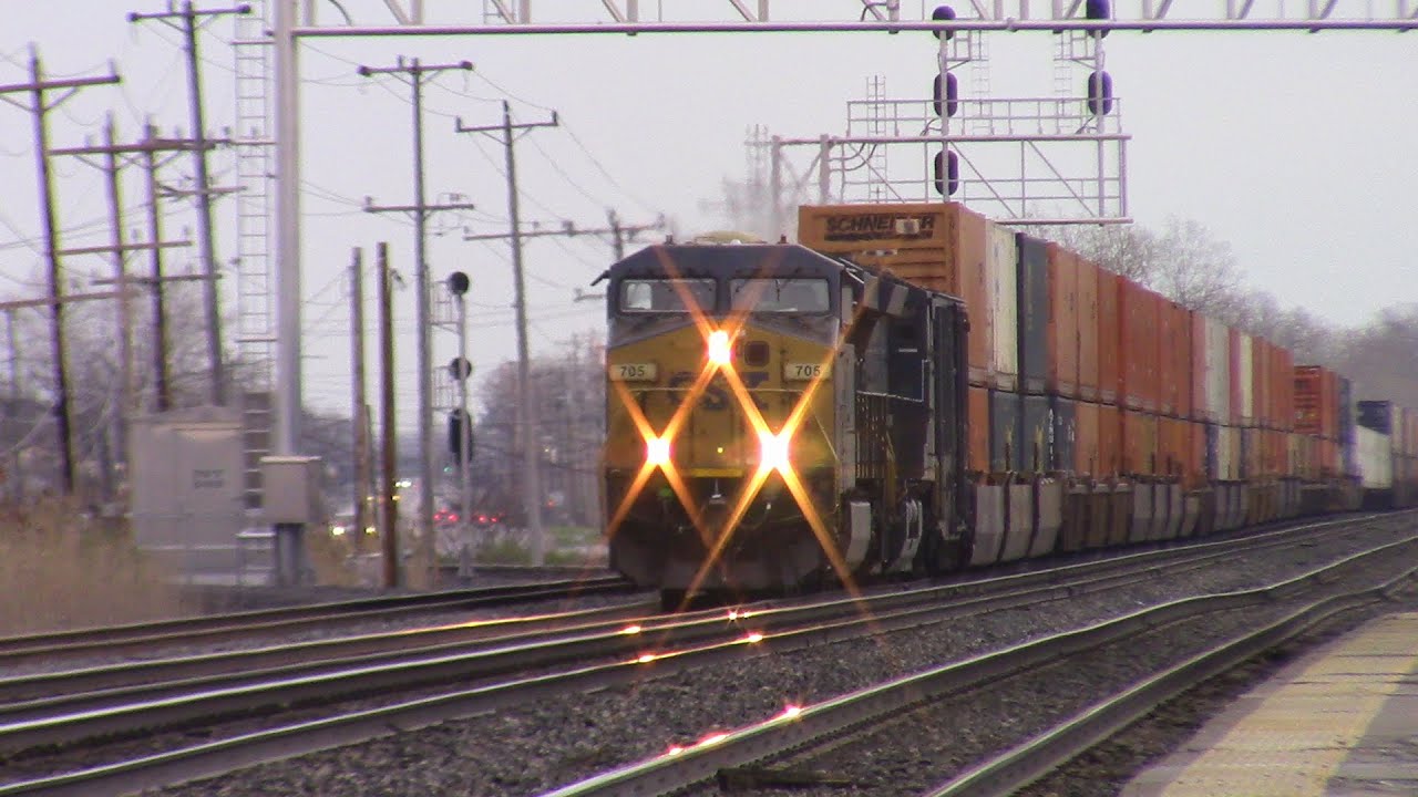 CSX Q003! With 512 Axles and A do not hump box car!! - YouTube