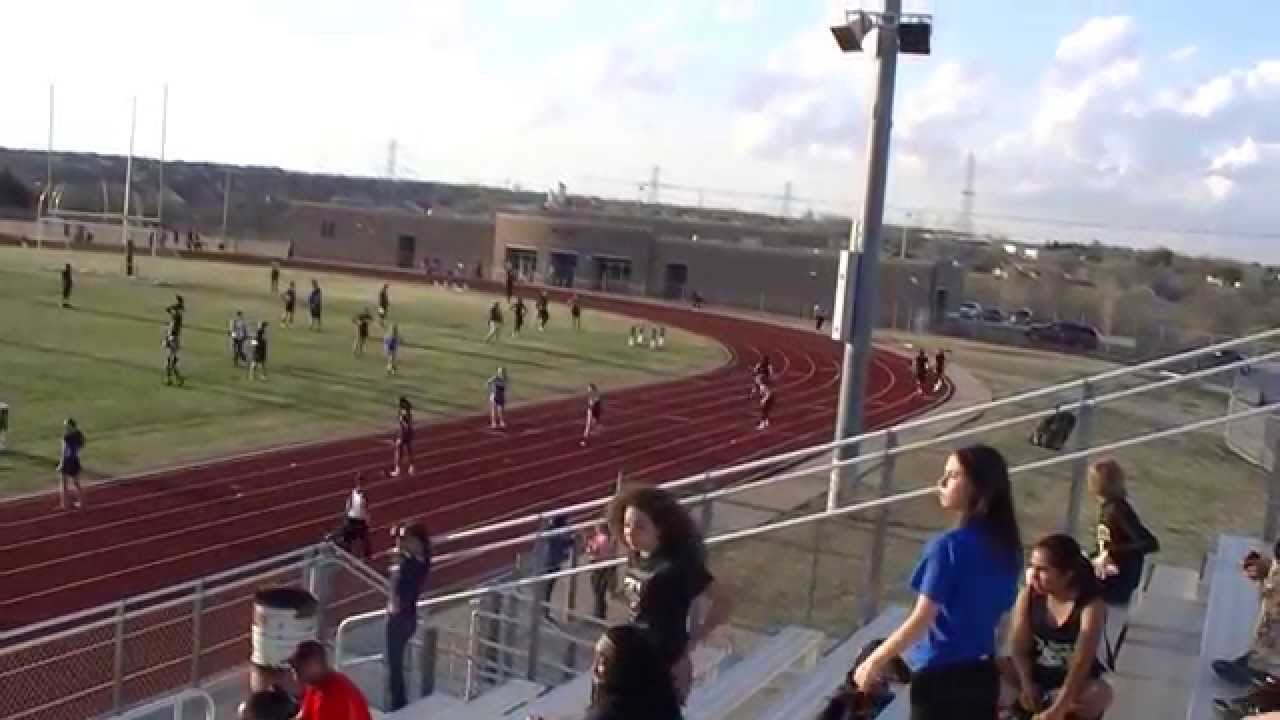 Brooks Wester 4X200 8th 3 27 14 at Coble Track Meet - YouTube