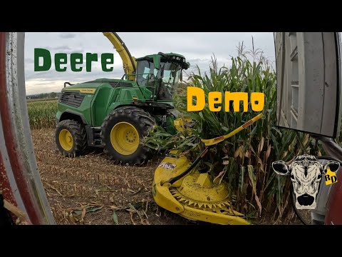 John Deere F9 700 Demo