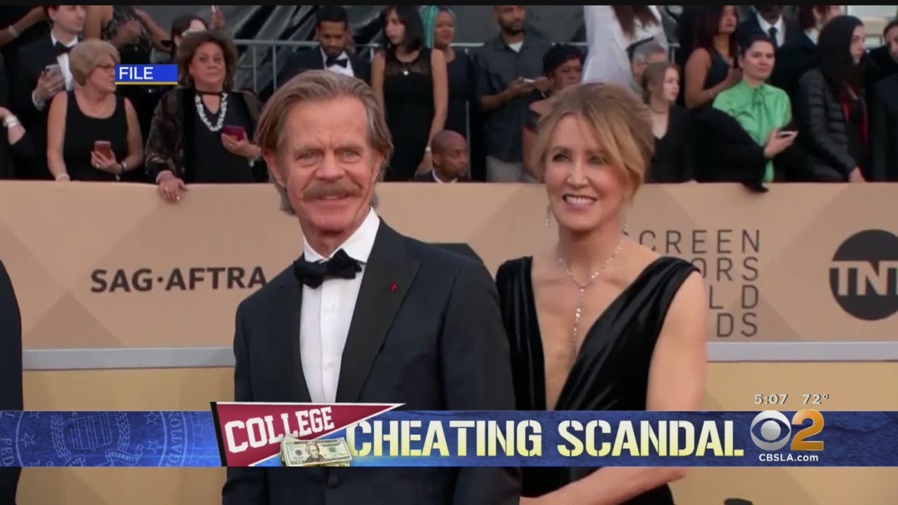 Felicity Huffman, William H. Macy Seen At Federal Courthouse - YouTube