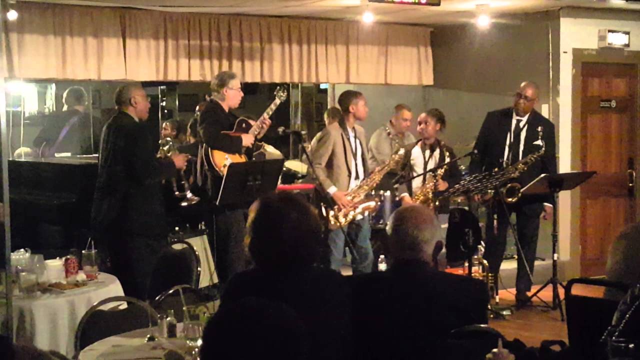 Ephraim and Ebban playing "Birdlike" With John R. II Lamkin Favorites ...