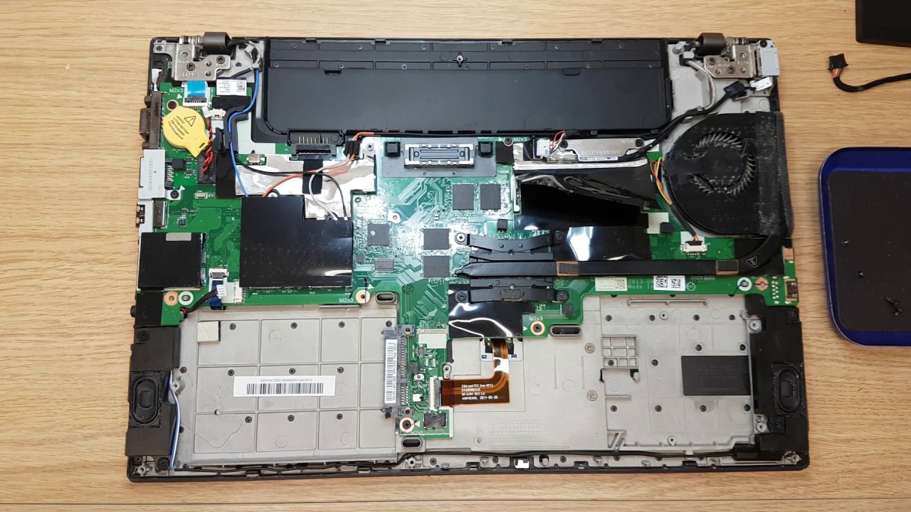 Lenovo ThinkPad T440 how to disassemble a laptop to replace thermal ...