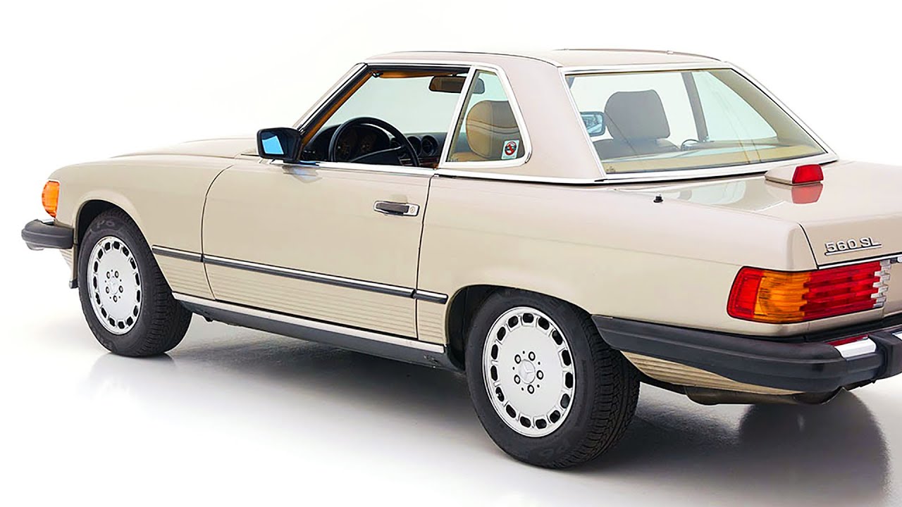 R107 Mercedes-Benz 560 SL powerful classic roadster, 1987 - YouTube