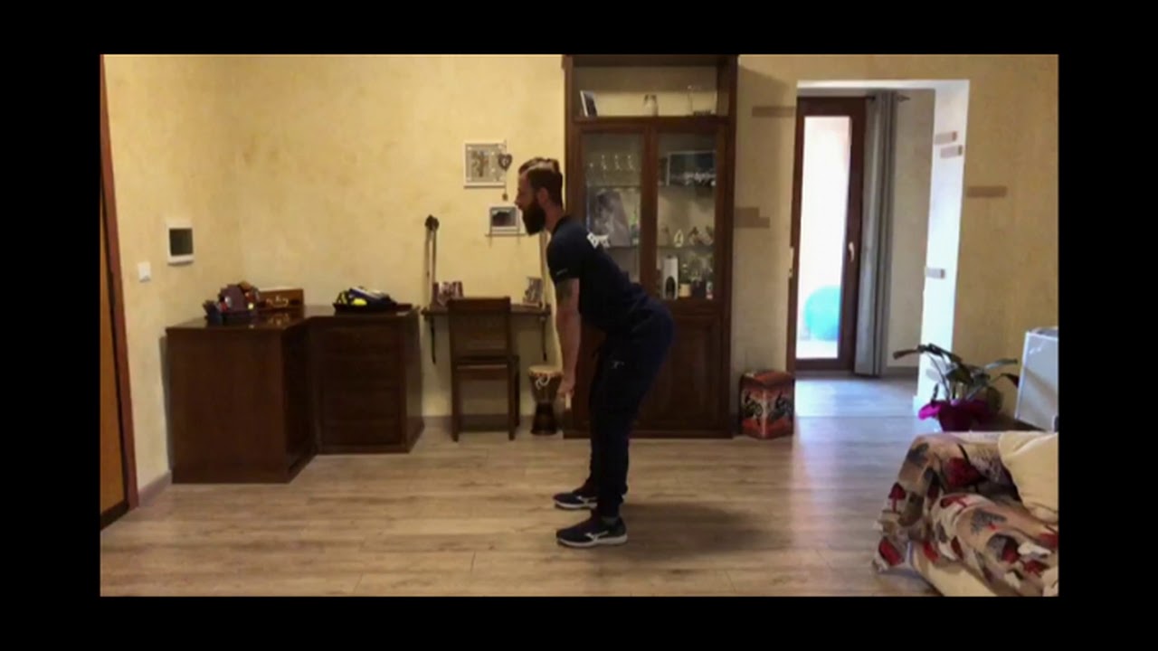 Wake Up & Fit - Fabio Marcelli e i muscoli femorali - YouTube