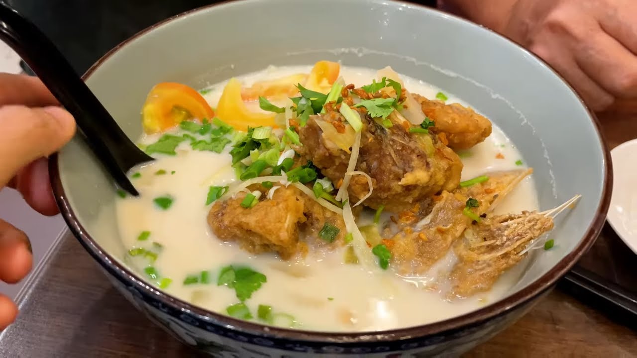 Recommended NoodleKing Fish head/meat noodle milky soup are good ...