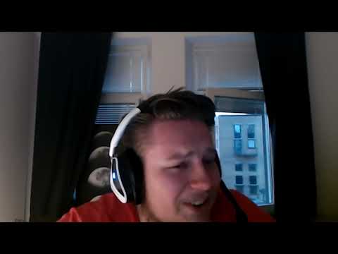 Trusta laughs at a horse for 57 seconds