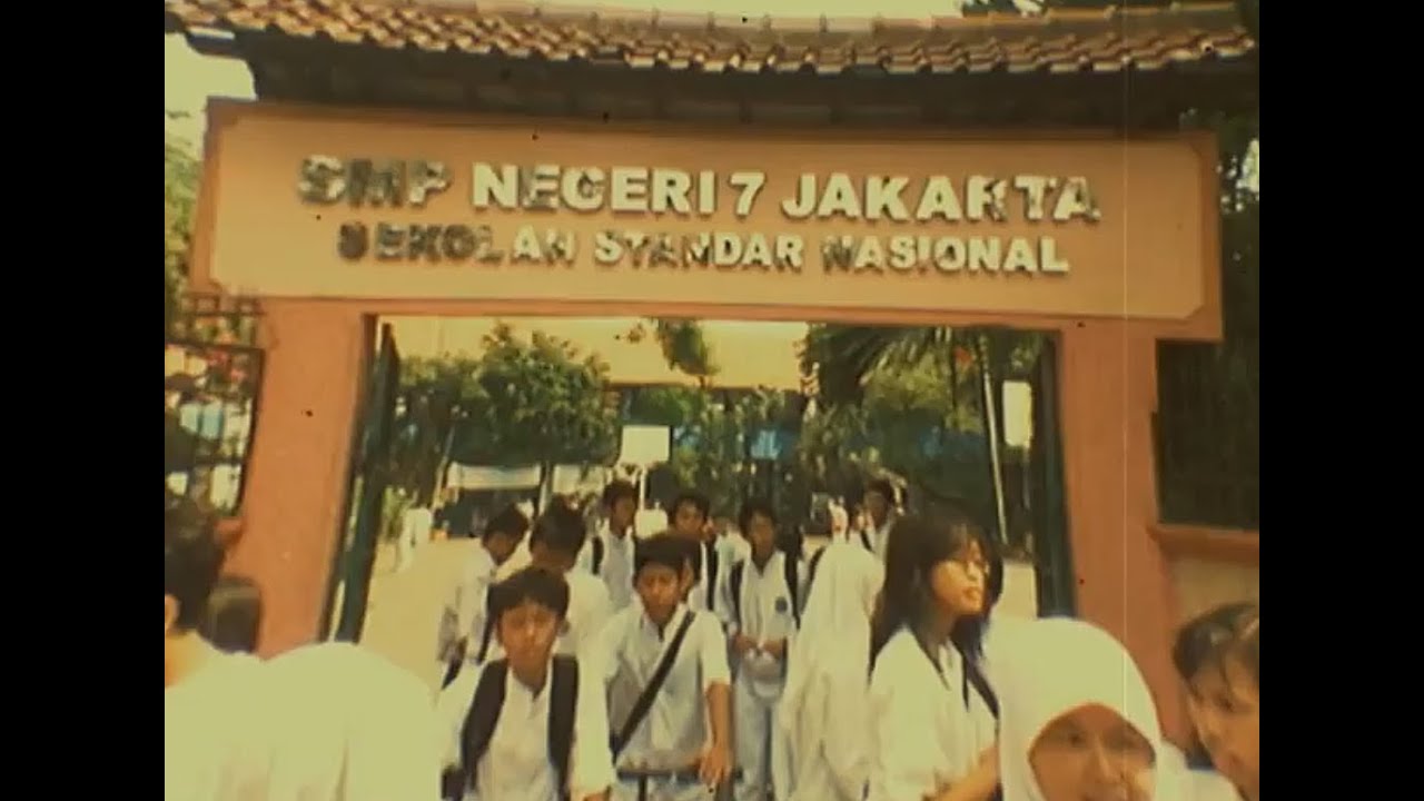 BERUSAHA MEYAKINKAN | Pramuka SMPN 7 Jakarta - YouTube