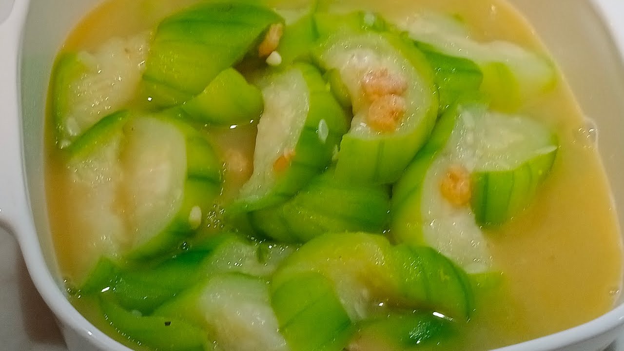 EASY GINISANG PATOLA WITH DRIED SHRIMPS RECIPE - YouTube