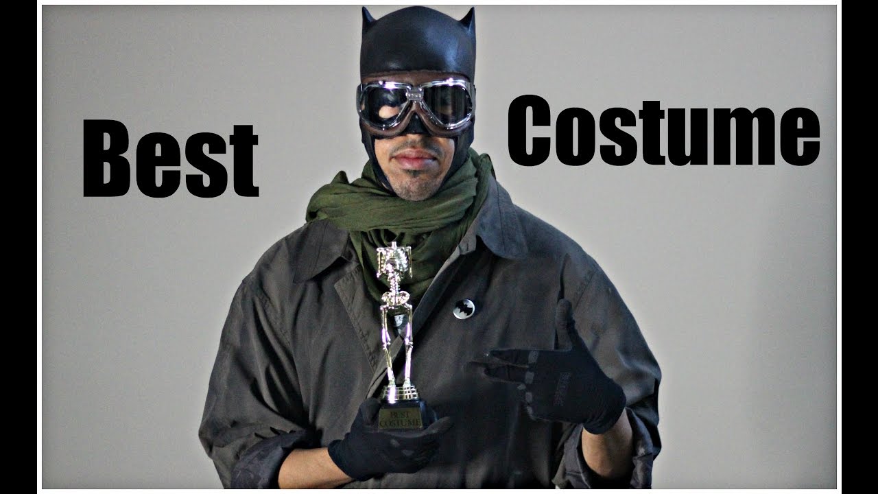 WILD HALLOWEEN PARTY | Knightmare Batman Wins Best Dressed Halloween ...