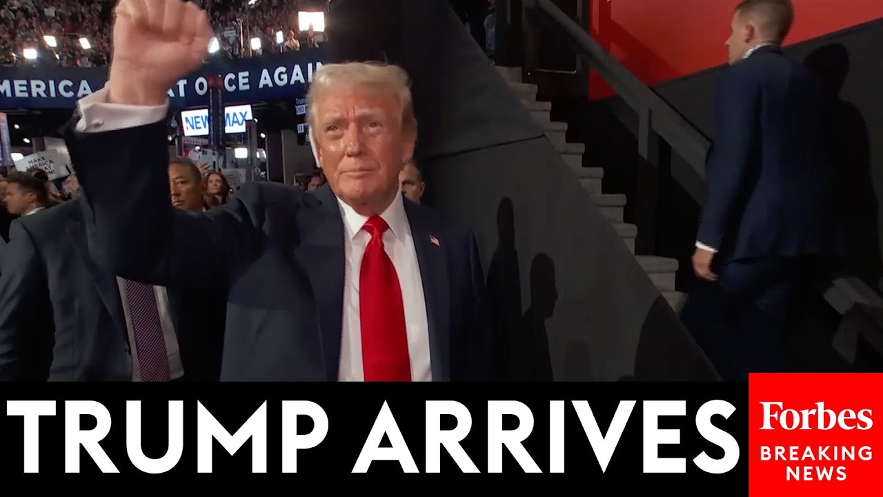 BREAKING NEWS: RNC Crowd Goes Wild As Trump Makes Arrival To Final ...