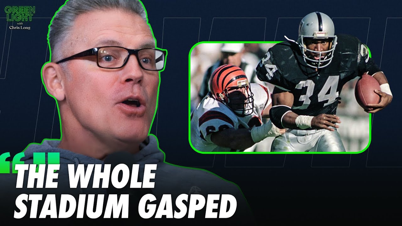 Howie Long Tells A CRAZY Bo Jackson Story - YouTube