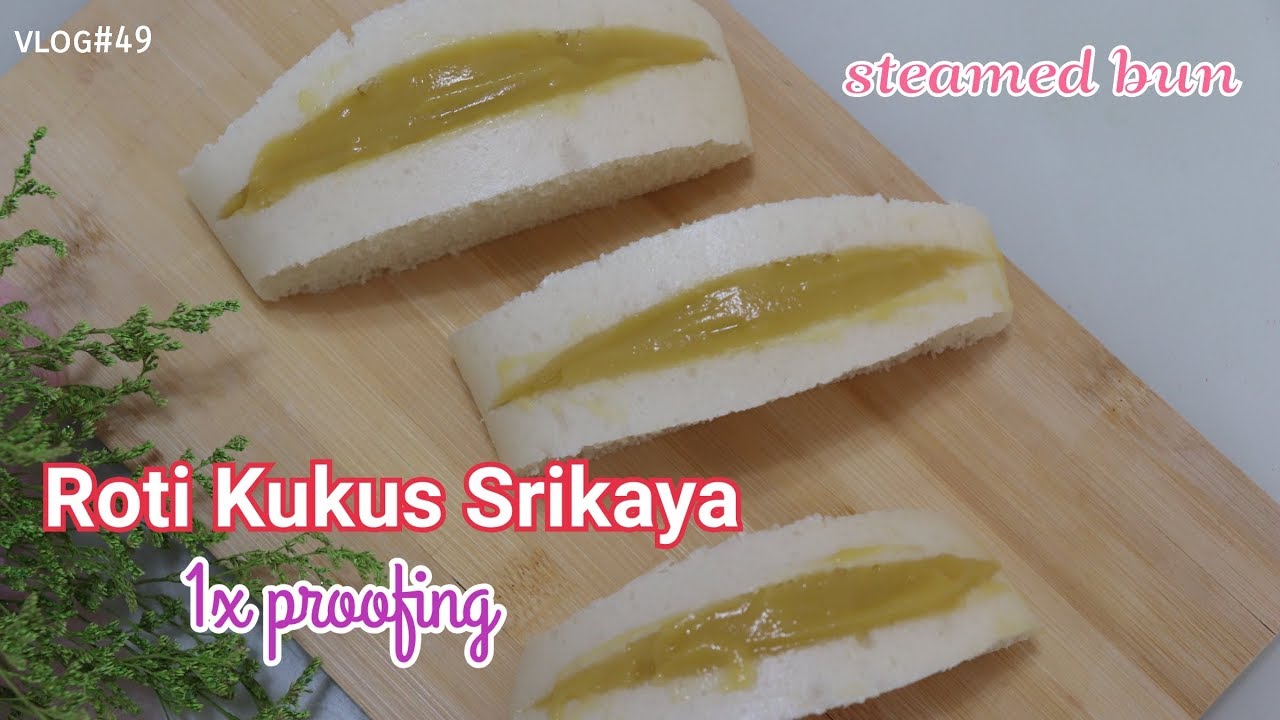 Roti Kukus Sarikaya (Srikaya) | Kaya Coconut Jam Stuffed Steamed Bun ...