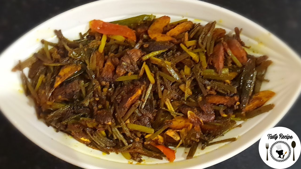 Kathaler Dana diye Ghatkol | Ghatkol with Jackfruit seeds | Ghatkol ...