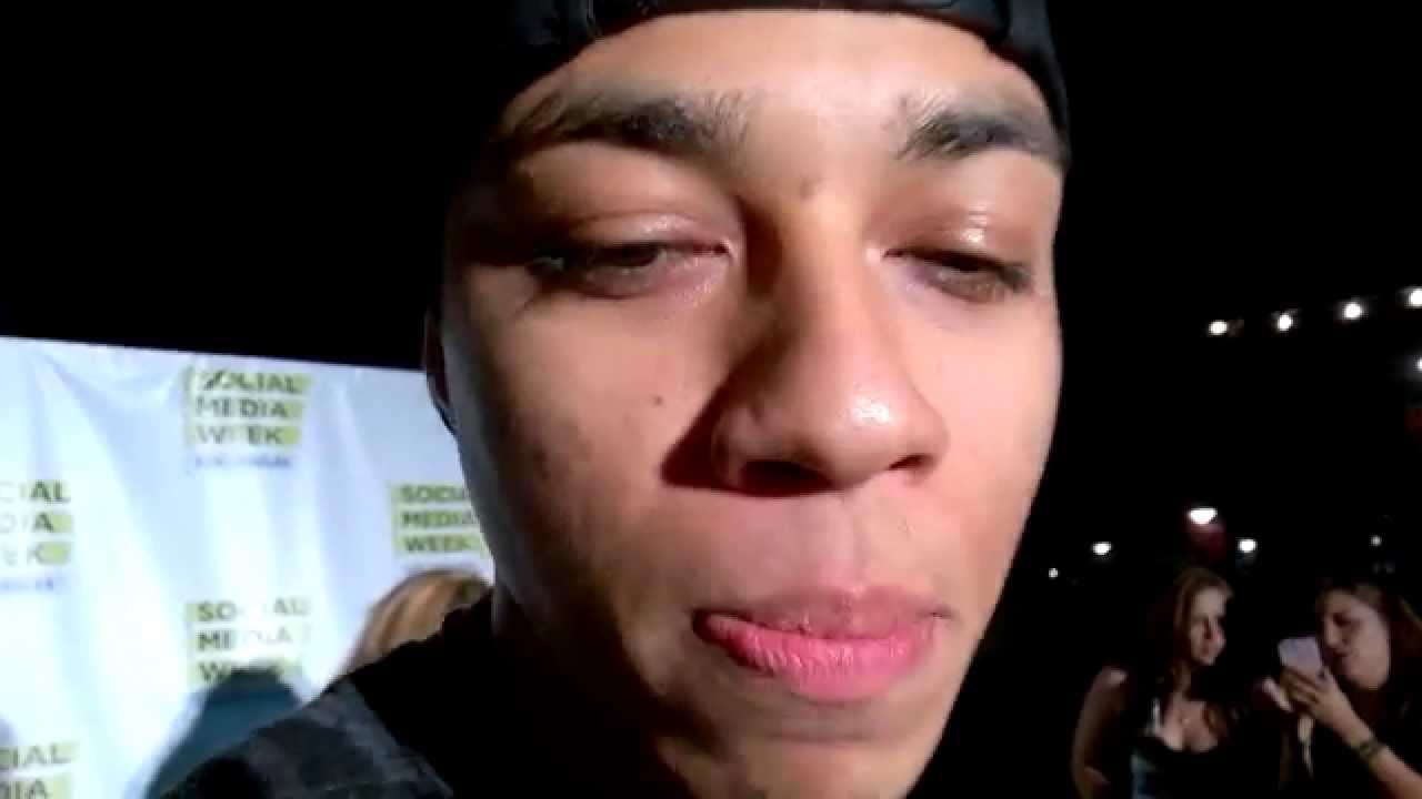 Marcus Perez Beatboxer Social Media Week LA 2014 - YouTube