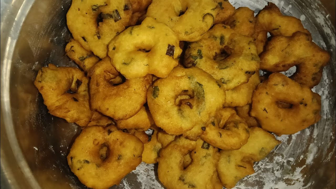 Morning tiffin recipe మినప గారెలు|vada tiffin recipe - YouTube