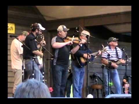 THE NEW BALLARDS BRANCH BOGTROTTERS Chilly Winds Galax 2015 - YouTube