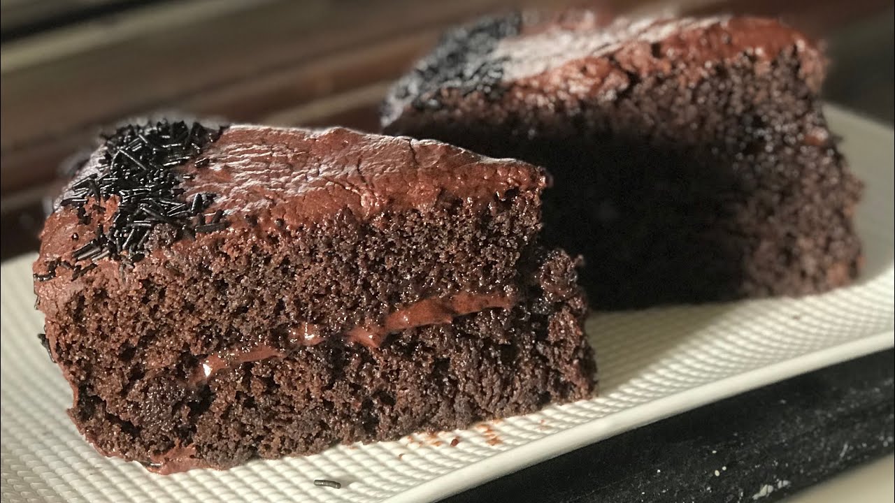 Moist chocolate cake recipe|| chocolate cake with chocolate butter ...