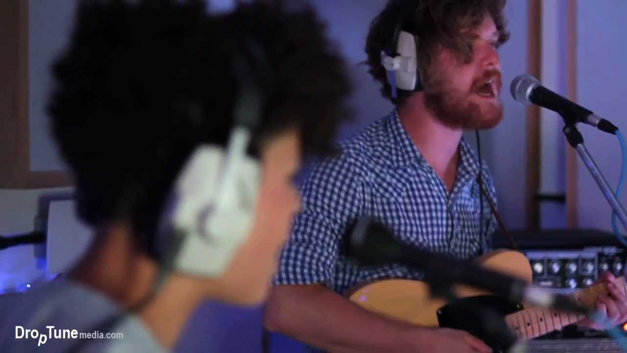 Peter & Kerry - Cirque - YouTube