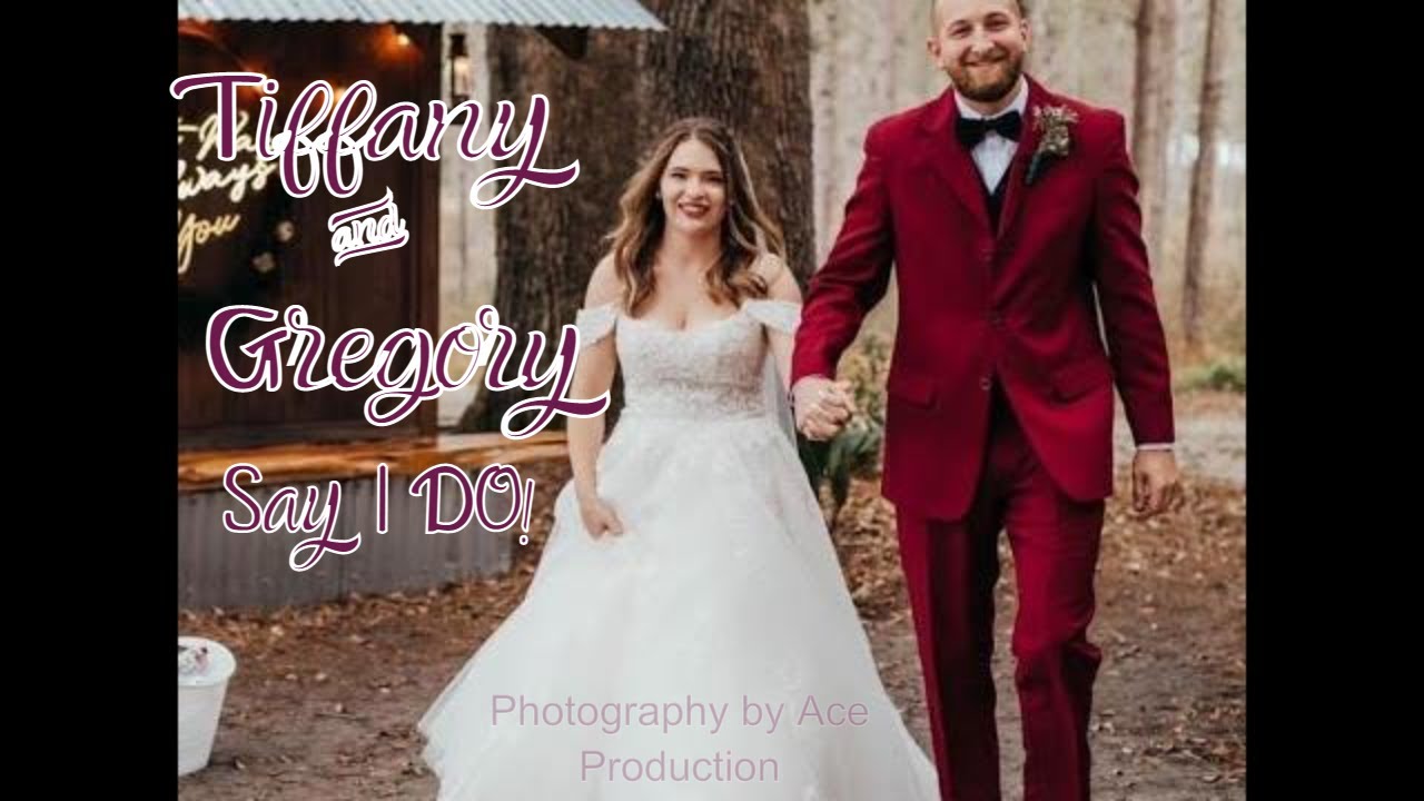Tiffany & Gregory Highlight Video at Twelve Oaks Farm - YouTube