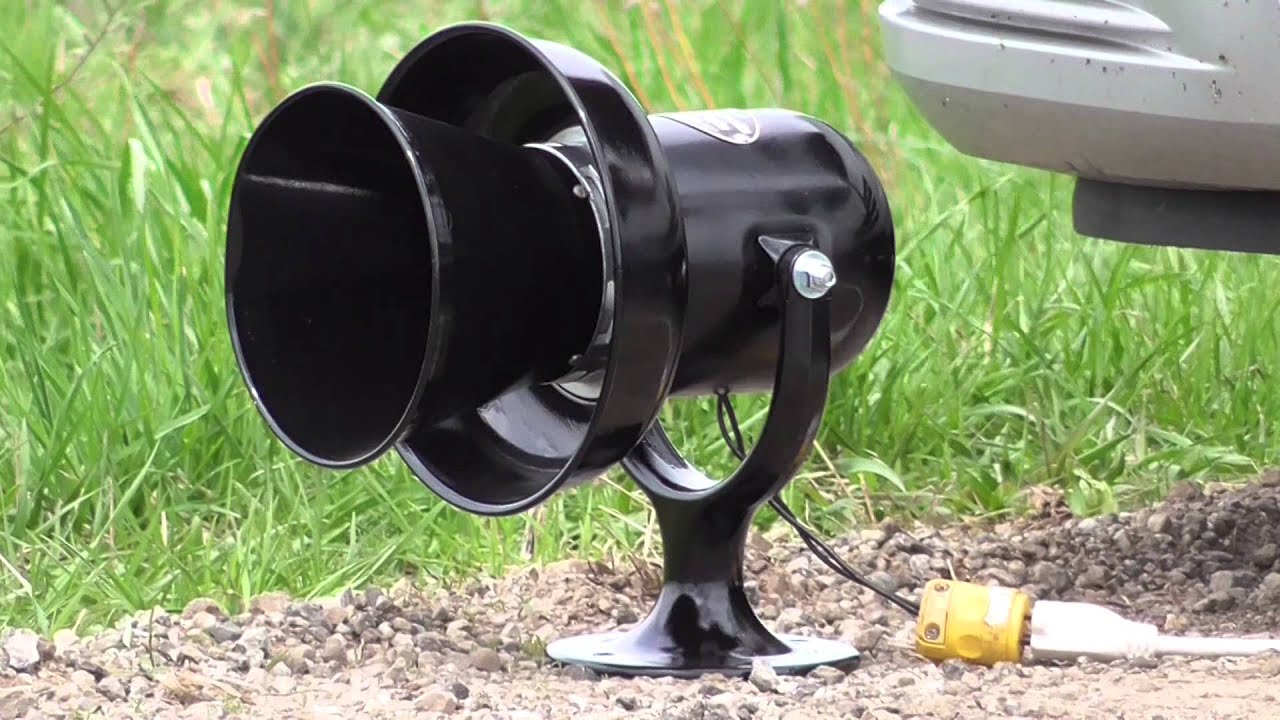 My Federal Model A Siren Test - YouTube