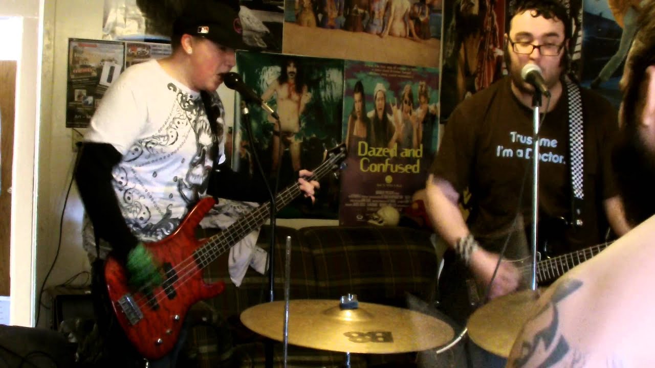 Super Martian Robot Girl (Thea) by 2 Ball Screwball - YouTube