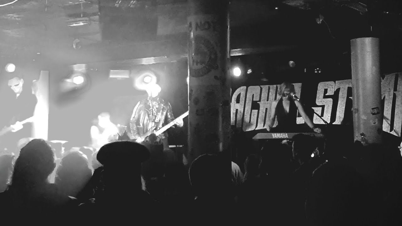 Rachel Stamp - "Queen of the Universe" - YouTube