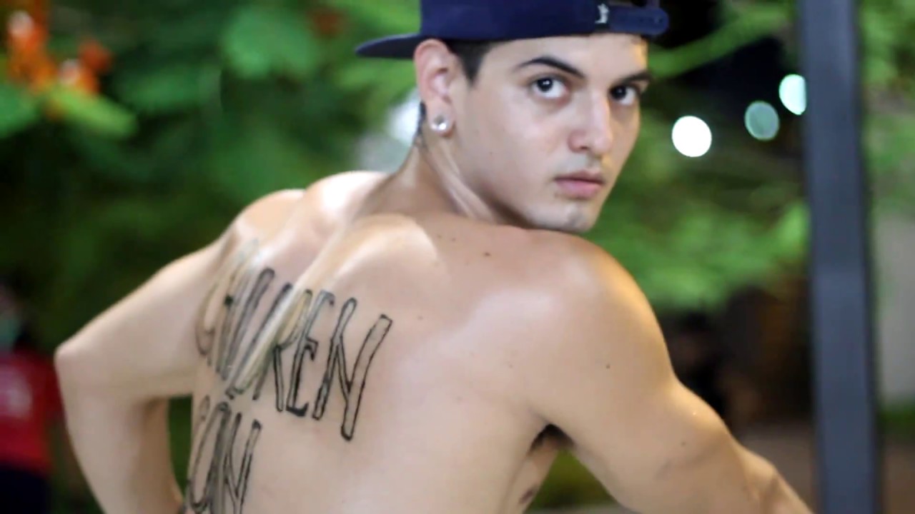 R.GOMEZ / NEVER FORGET THE GUY WITH THE CORN - YouTube