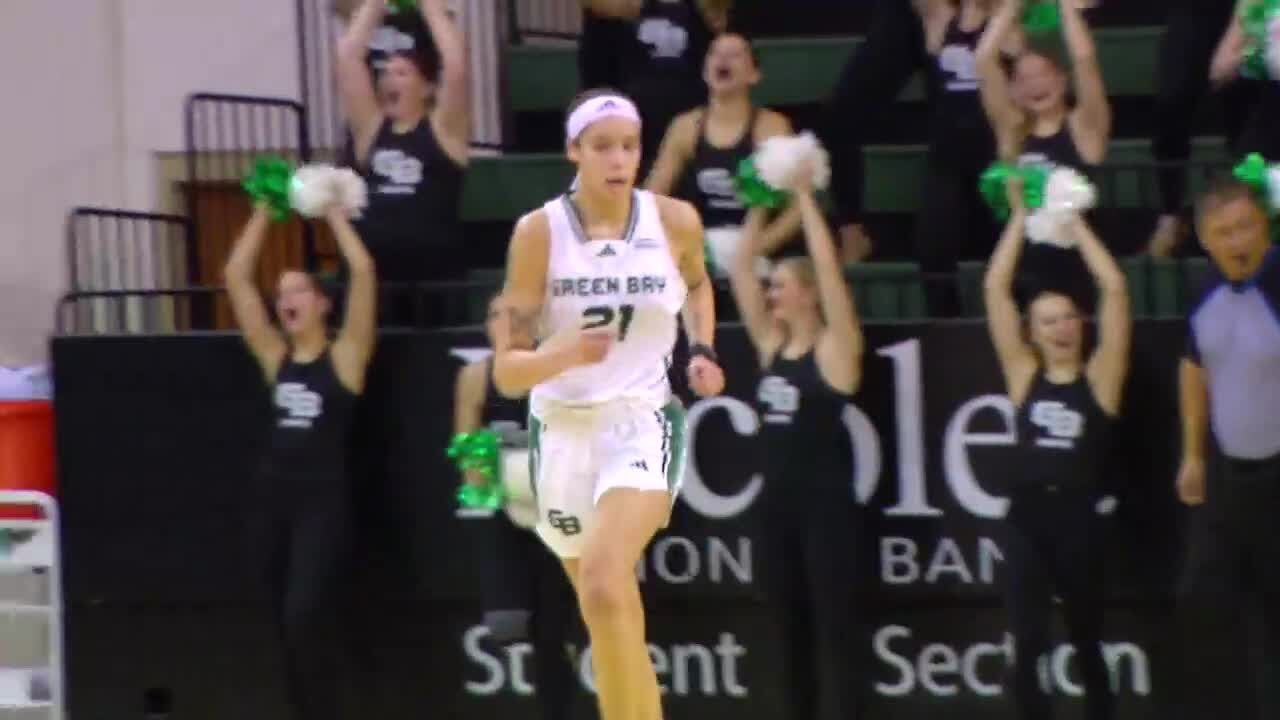 Phoenix forward Kondrakiewicz feeling more confident - YouTube