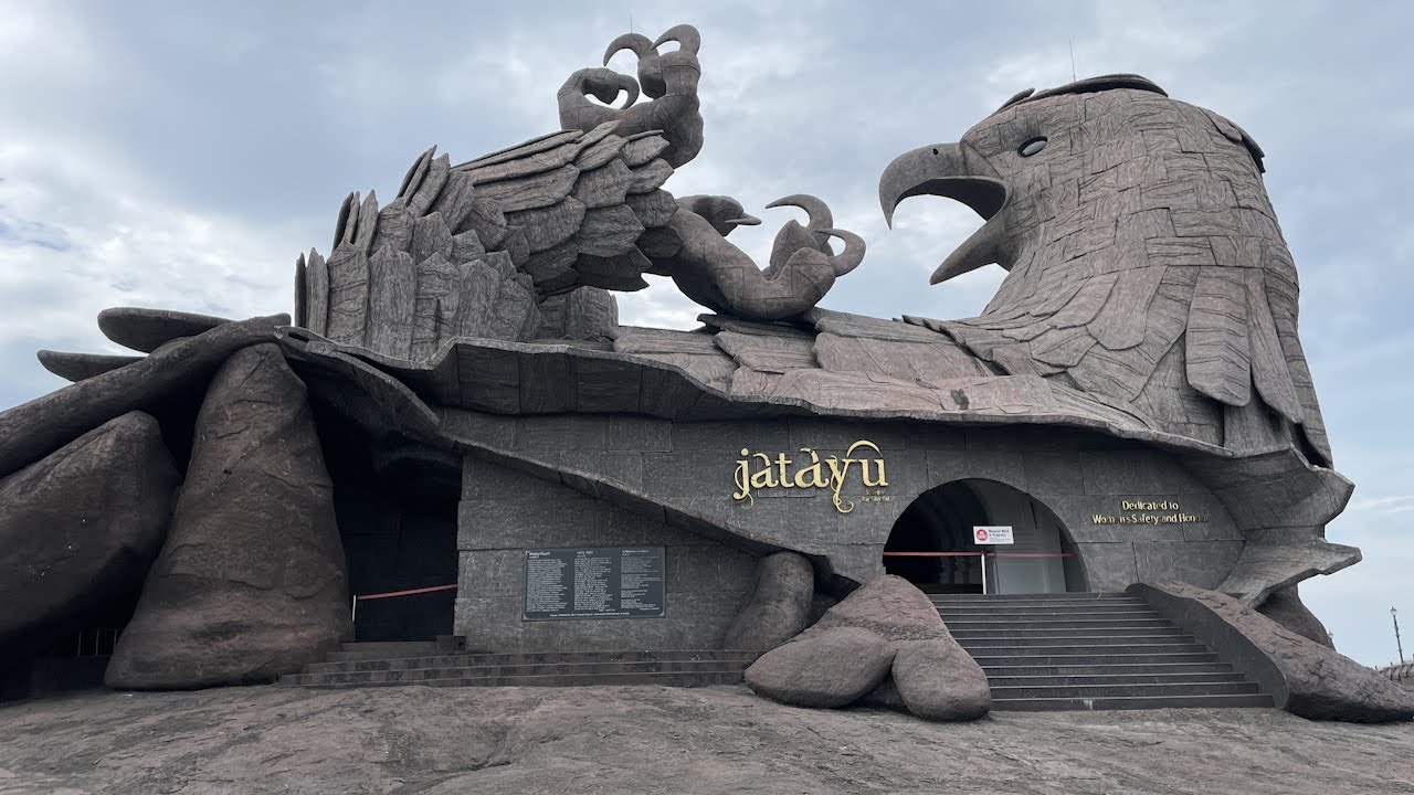 Jatayu Rock | Jatayu Adventure Park | Chadayamangalam Kollam Kerala ...