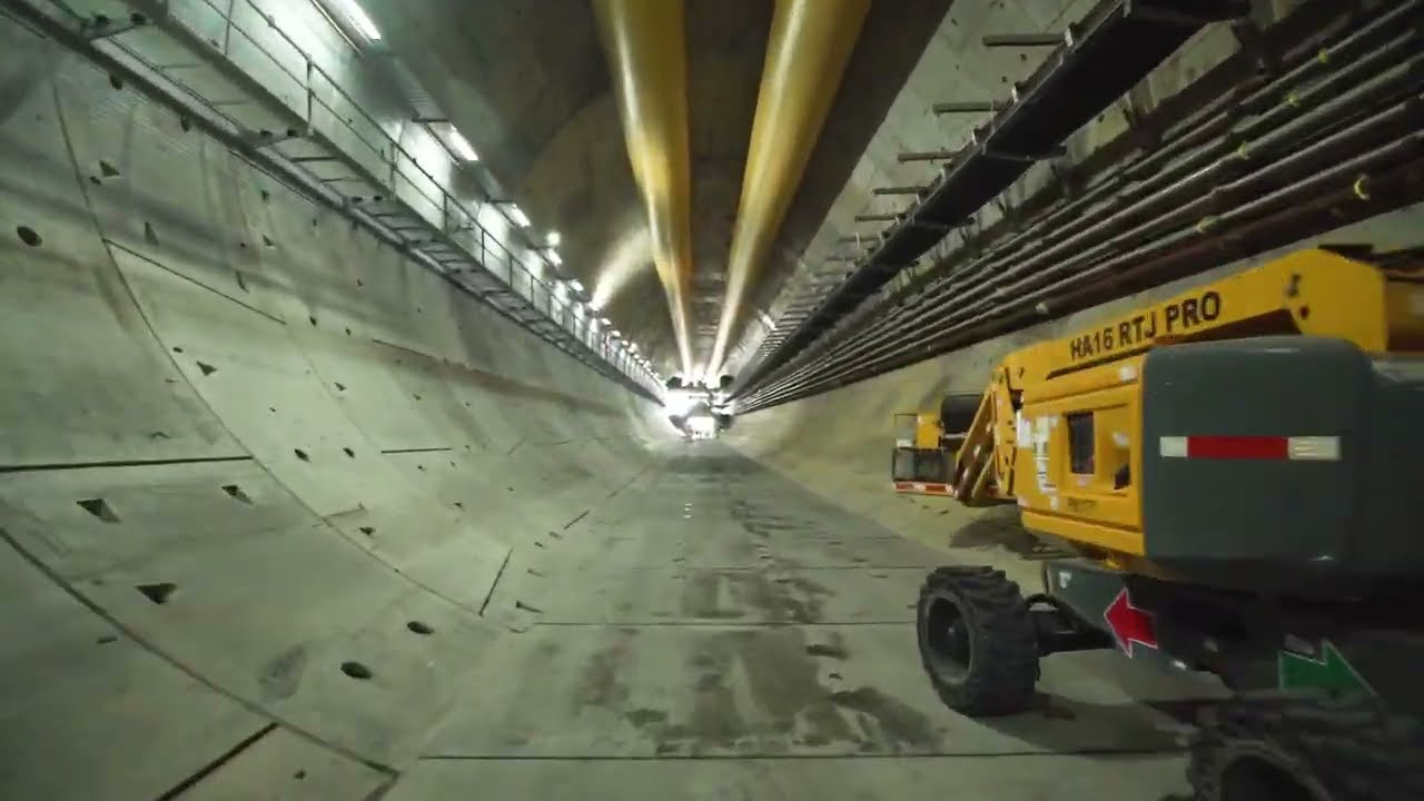 A first look at TBM Bella - West Gate Tunnel Project - YouTube