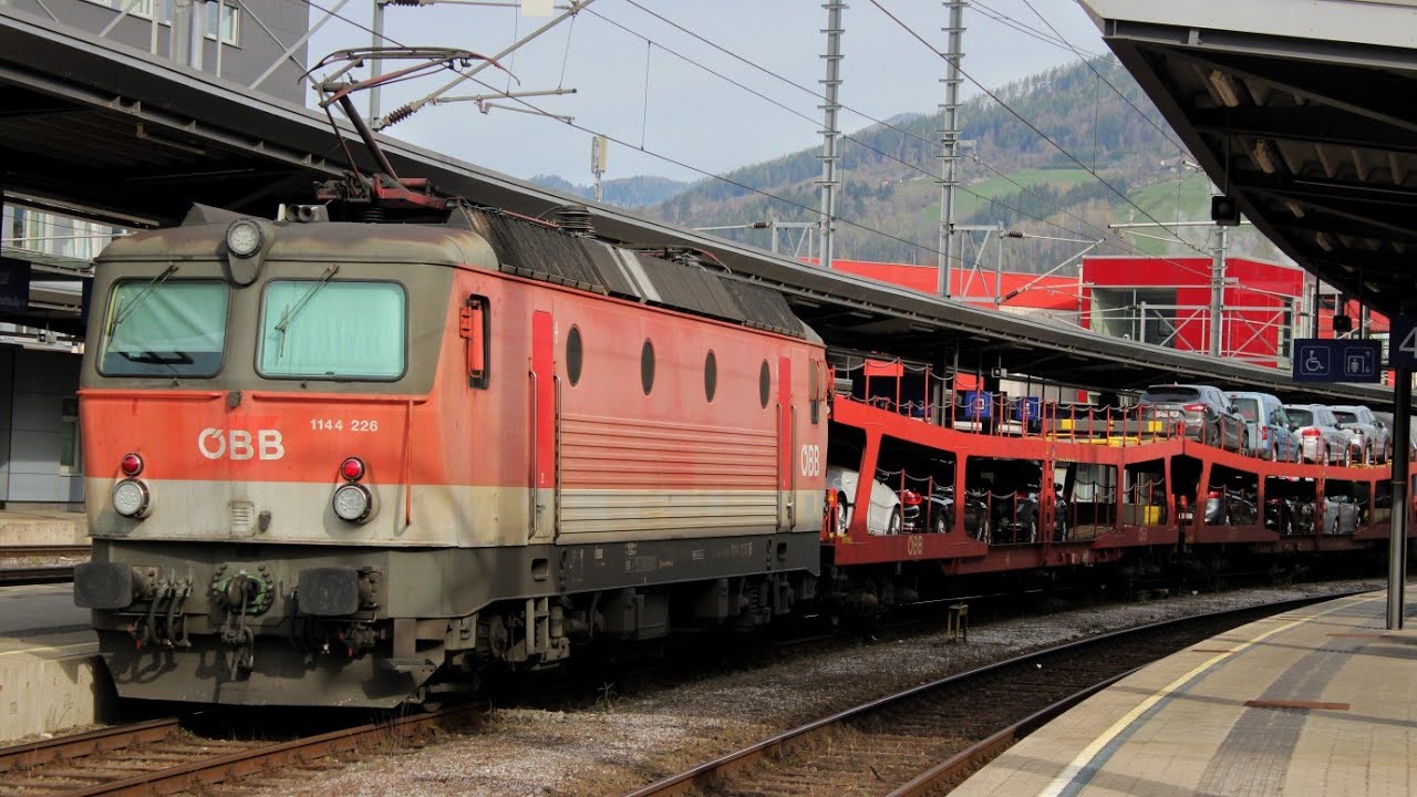 Bahnverkehr in Bruck an der Mur mit Nightjet 465, Nightjet 456 und IC ...