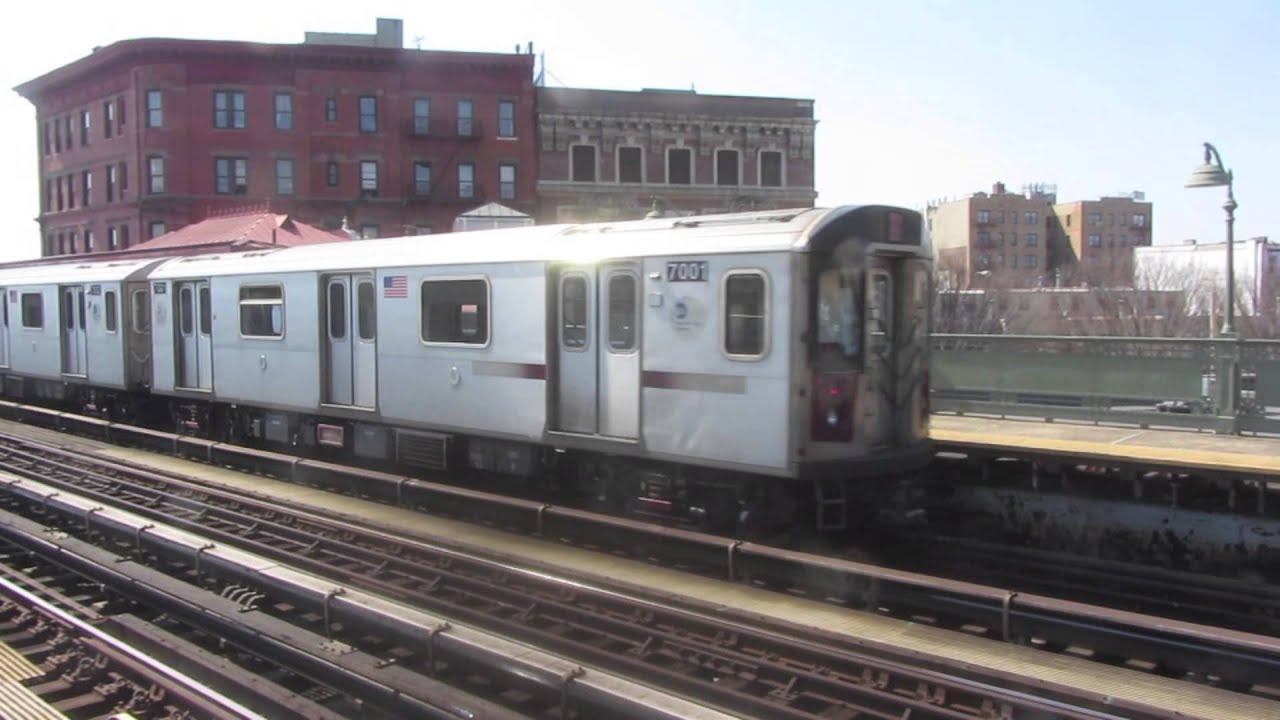 The Subway in the Bronx, New York - YouTube