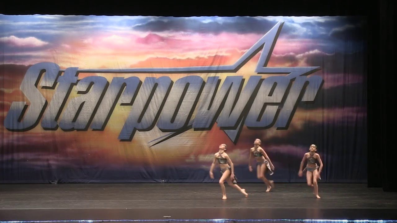 Smartt Steps Dance Studio - Glow - YouTube