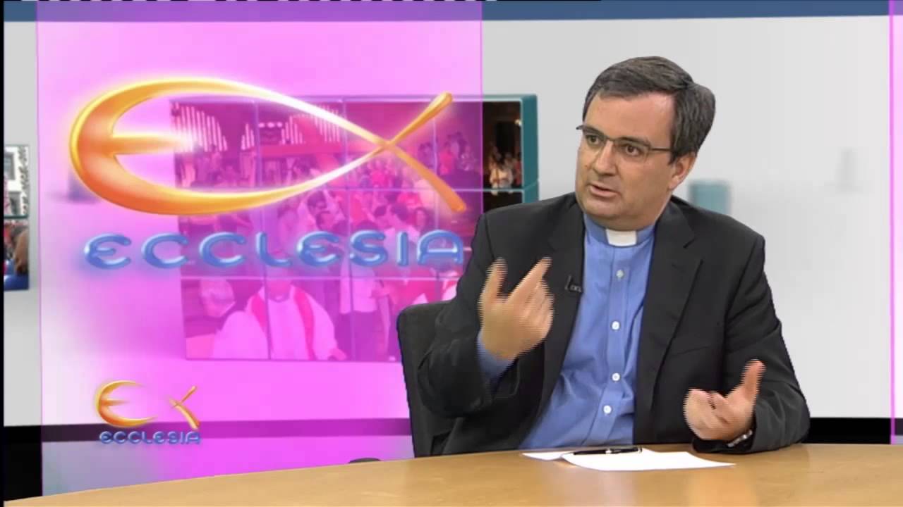 Entrevista ao padre Duarte Cunha autor do livro «Só a amor gera vida ...