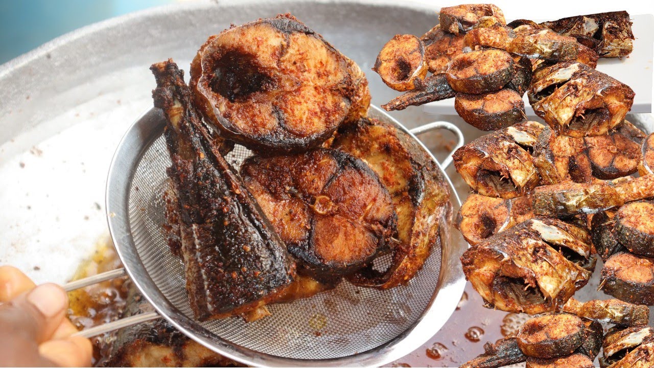 HOW TO FRY CRISPY & SPICY. - KOTE / HORSE MACKEREL FISH FRYING... - YouTube