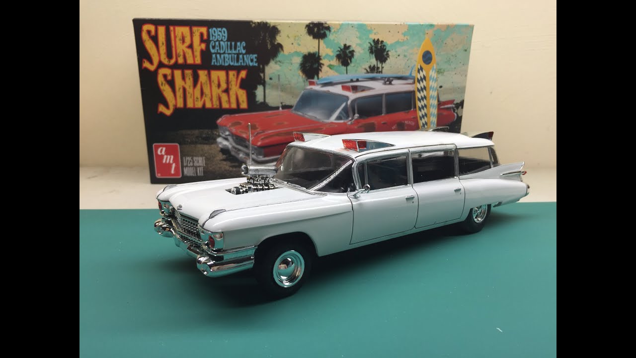 AMT Surf Shark 1959 Cadillac Ambulance Kit Review - YouTube