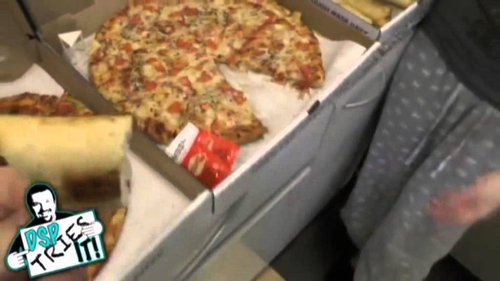 PandaLee Tries It: Eating Pizza In Her Pyjamas With Her Daddy - YouTube