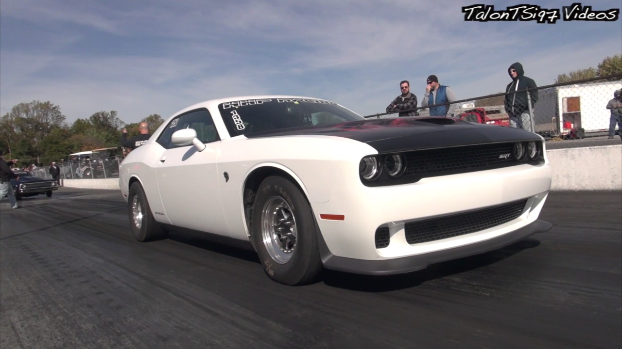 Worlds Fastest HELLCAT Snaps An Axle! - YouTube