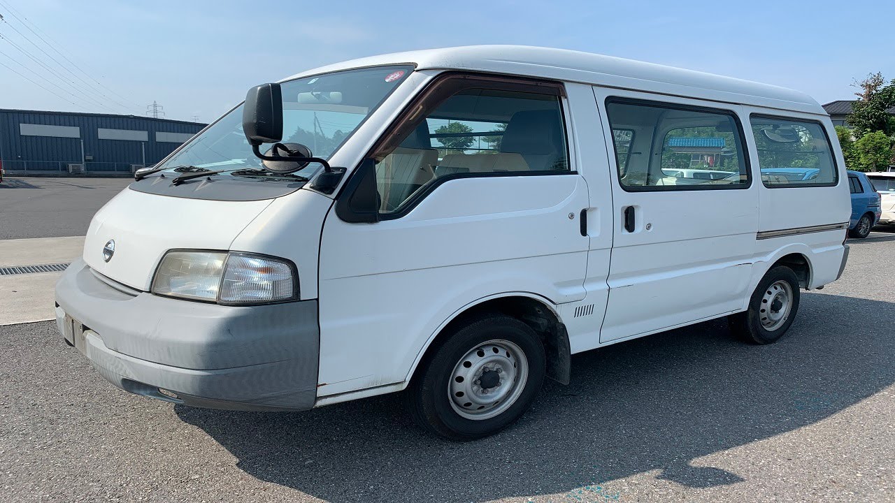Nissan Vanet Van 3860 - YouTube