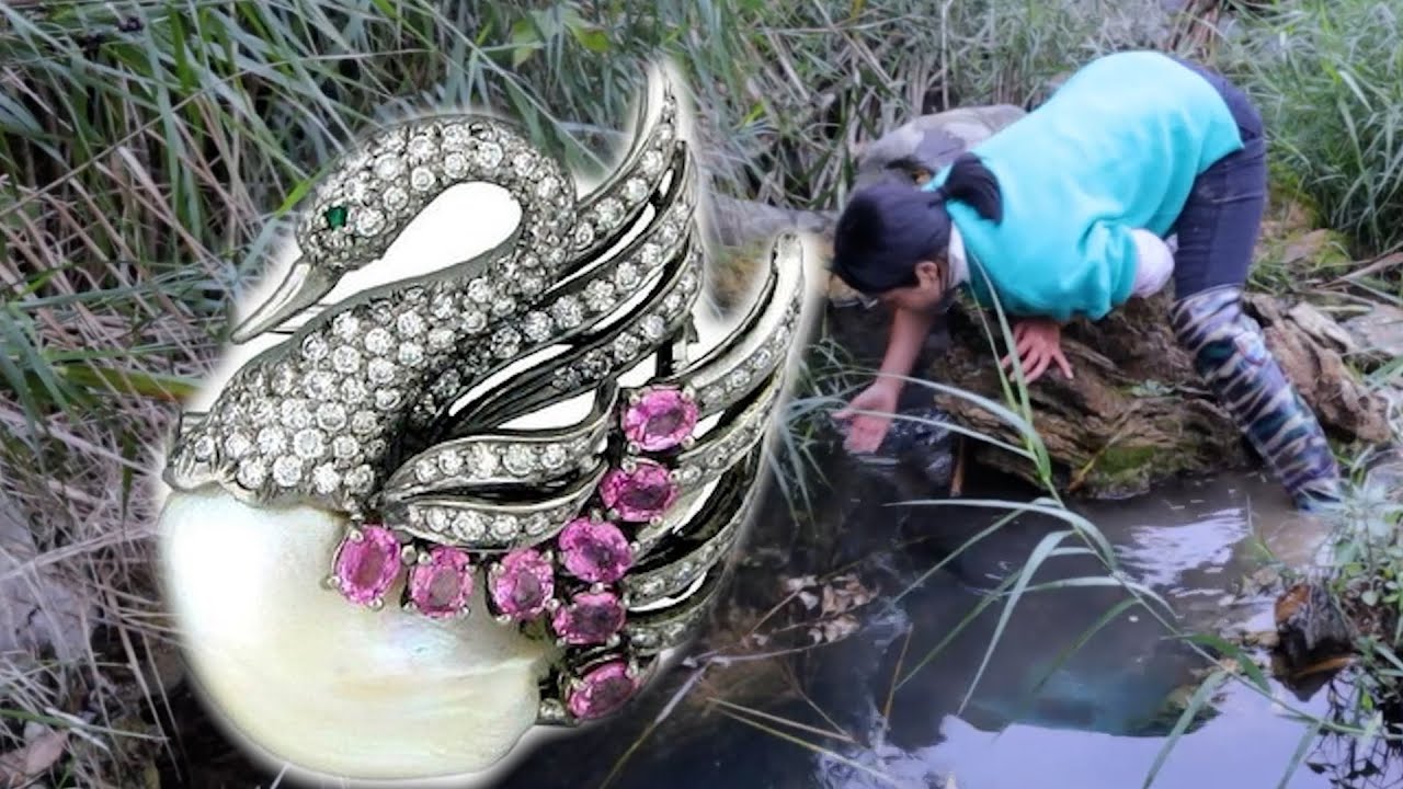 🔥🔥 accident! A girl opened a strange river clam and found sparkling ...