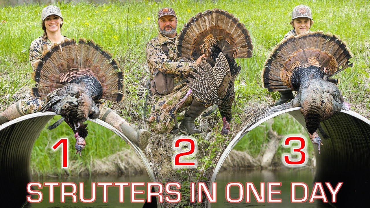 Louisiana Crew Takes On 3 Giant Michigan Gobblers - YouTube