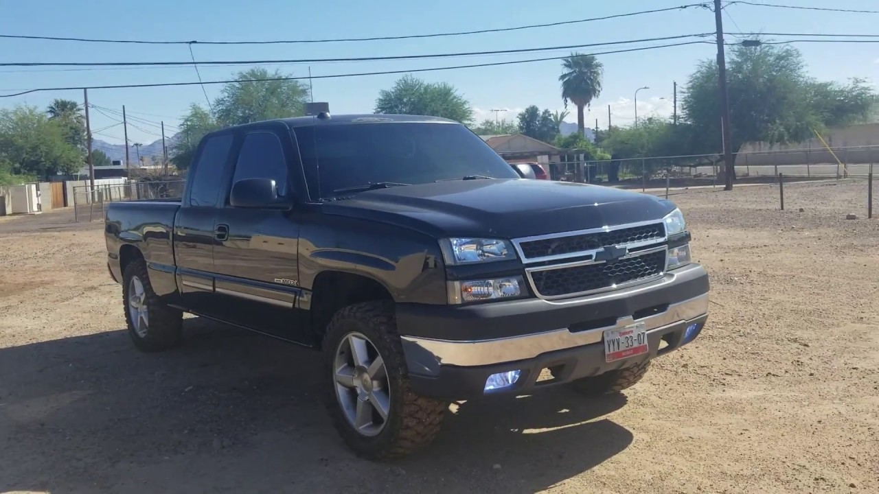 2005 Chevrolet silverado leveled out with 2 1/2 rough country torsion ...
