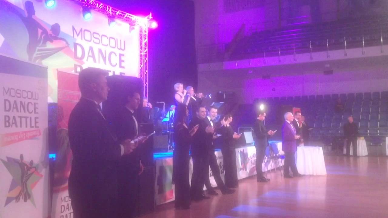 Dance Battle 2016 happy judges;) - YouTube