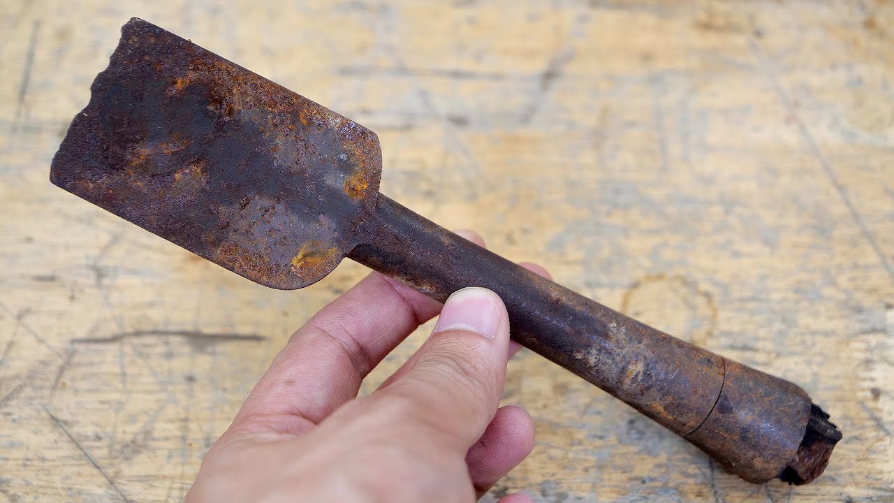 59 Years Old Rusty Hoe Restoration - YouTube