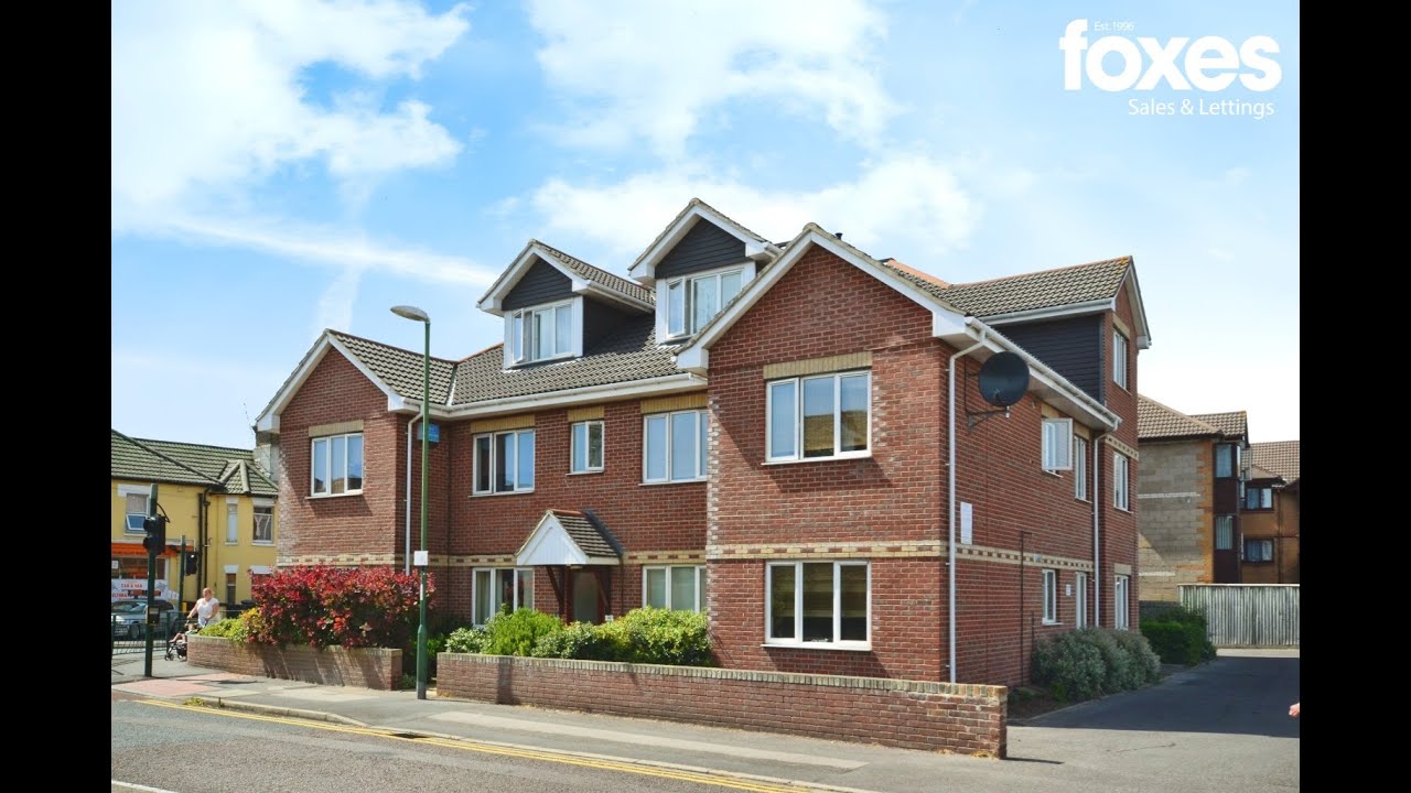 Flat 11, Primrose Court, Windham Road, Bournemouth, BH1 4RQ - A two ...