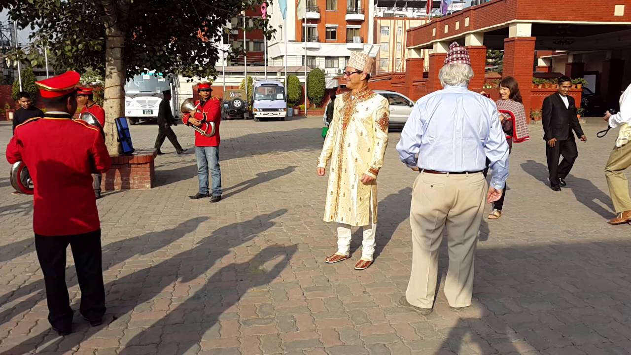 Sam Simko getting married in Kathmandu on Gate1 tour Kaleidoscope of ...