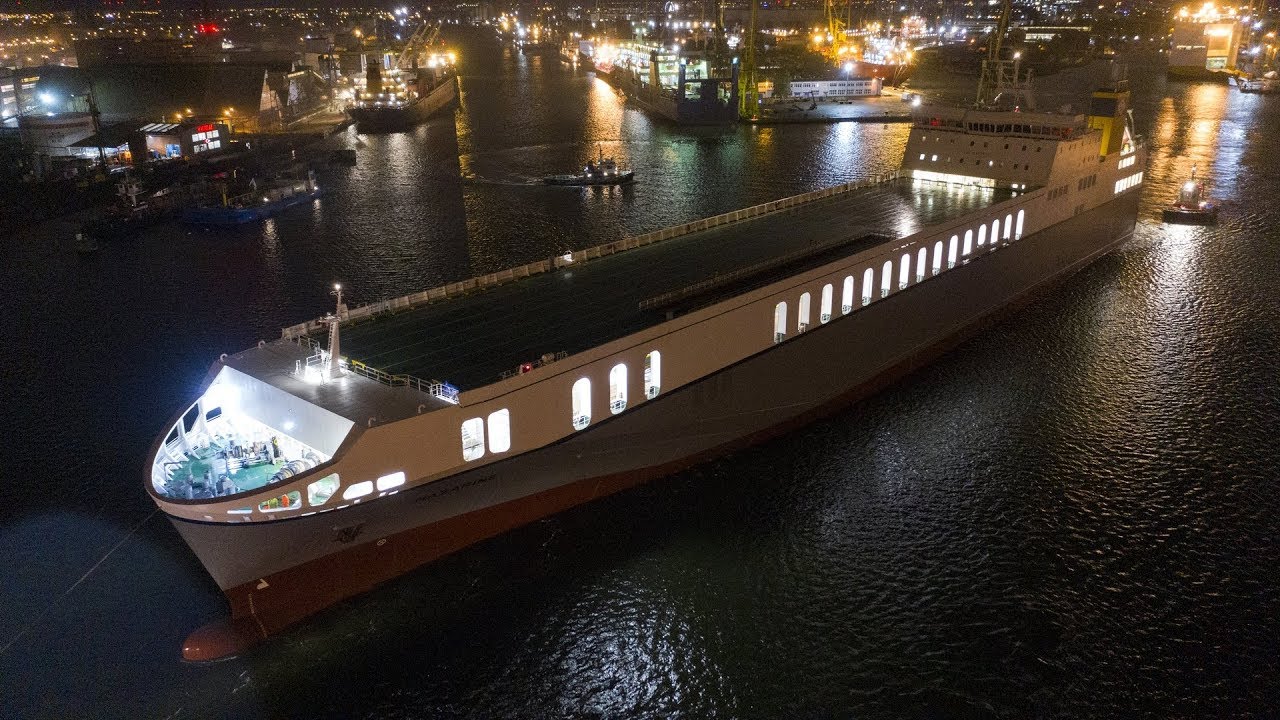 Przebudowa statku Mazarine (ship conversion) - YouTube
