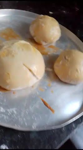 LUCAS NA COZINHA FAZENDO PÃO DURO - YouTube